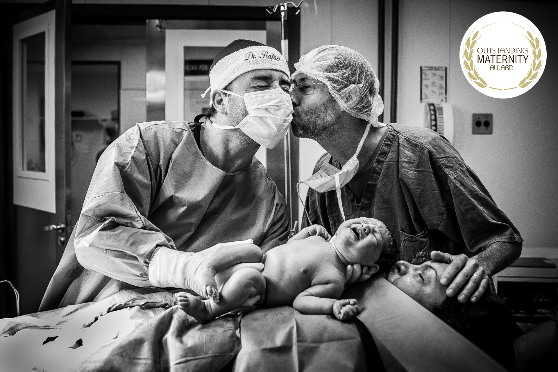 Jana Brazil, with 1,500 documented births! - Outstanding Award Magazine